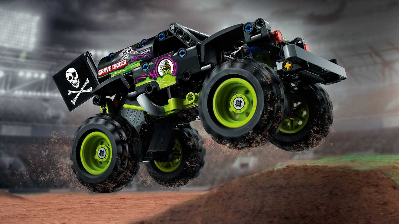 Monster Jam LEGO Trucks Review– Game of Bricks USA